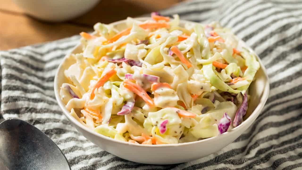 Ensalada coleslaw: fresca y saludable - Paulina Cocina