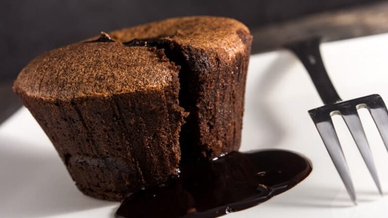 Coulant de Chocolate ¡Puro placer! - Paulina Cocina