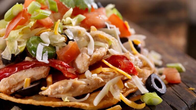 Prepara las Mejores Tostadas de Pollo - Paulina Cocina