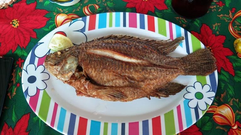 Cómo Hacer Mojarra Frita Perfecta - Paulina Cocina