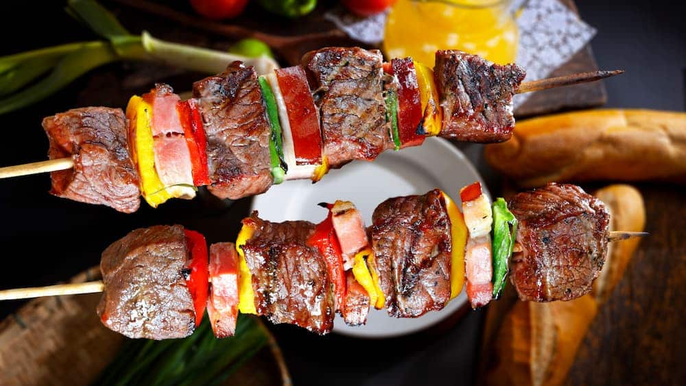 Receta de brochetas de carne: Delicia asada - Paulina Cocina