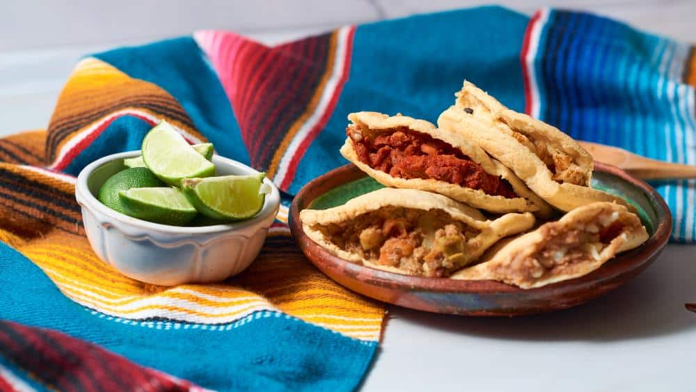 Cómo hacer Gorditas de Harina en 6 pasos - Paulina Cocina